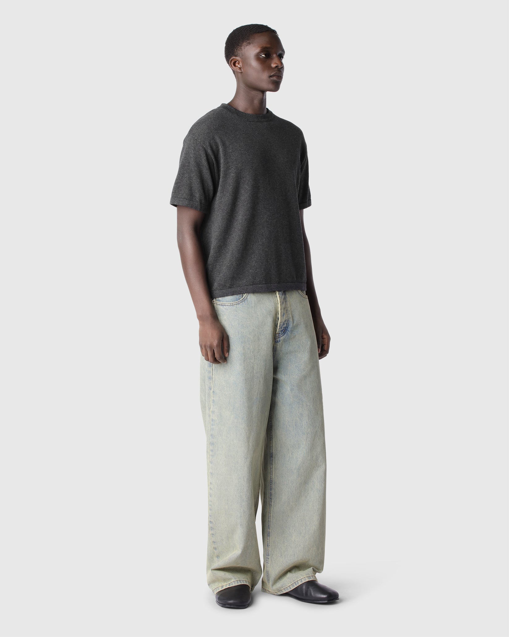 ‘DARIUS’ POOL BLUE BAGGY JEANS – Lac Demure